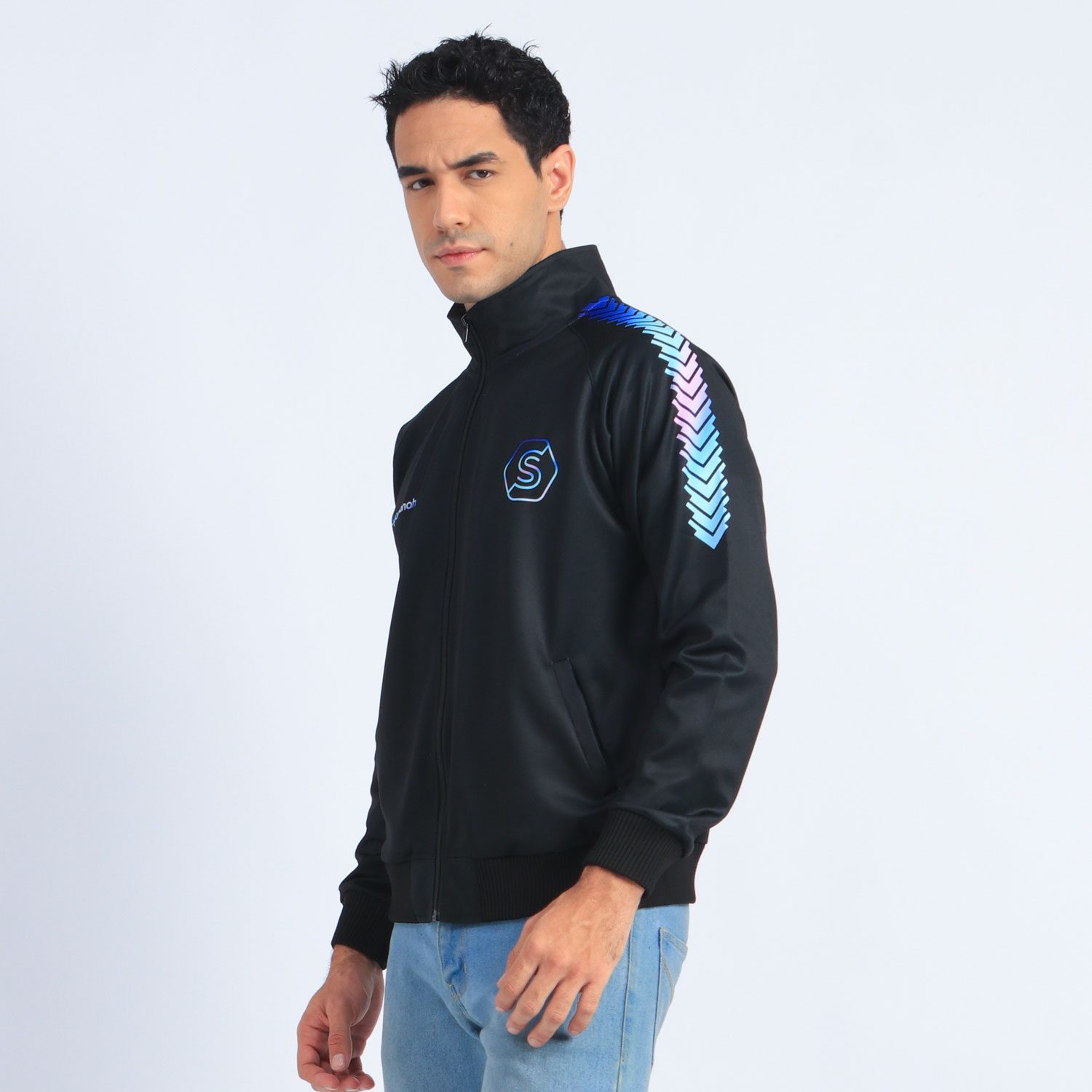 Vendor Jaket Olahraga - Custom Jaket Varsity | Desain Keren & Berkualitas
